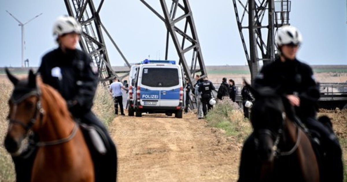 GERMANY ENDE GELAENDE PROTEST INITIATIVE