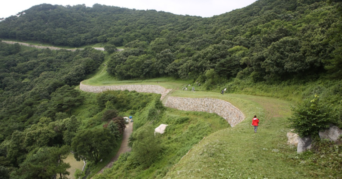 Yesan County offers history, nature and feats of engineering