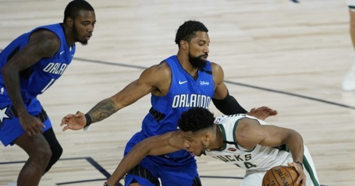 Magic Bucks Basketball