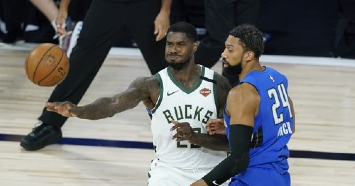 Magic Bucks Basketball