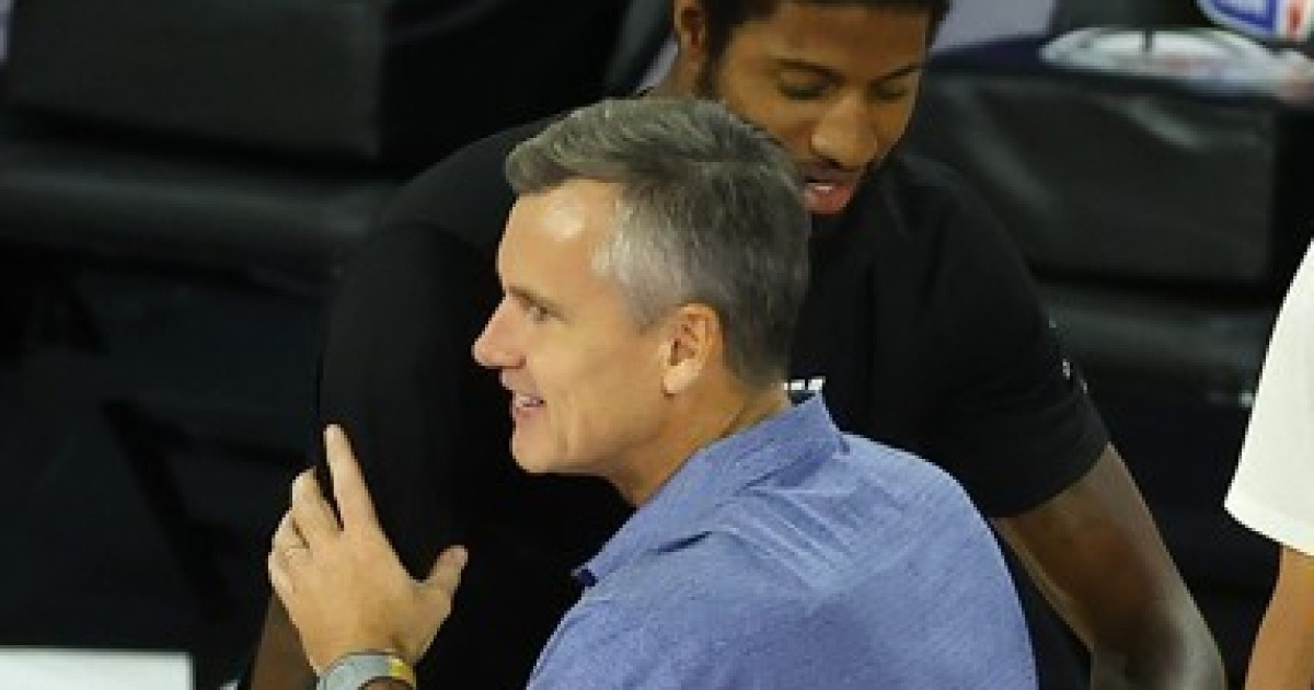 [NBA PO] 2연승 거둔 OKC 도너번 감독 "휴스턴은 독특한 팀"