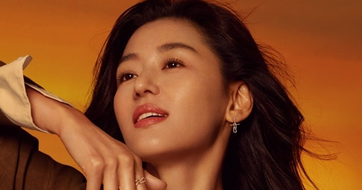 [n화보] 전지현 품격 있는 가을 여신 변신 고혹미 물씬
