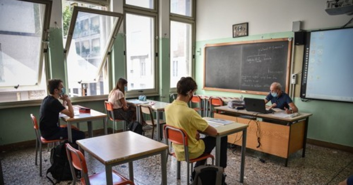 ITALY CORONAVIRUS SCHOOLS REOPENING