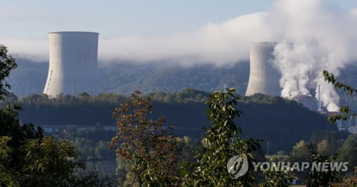 FRANCE ENERGY NUCLEAR POWER PLANT