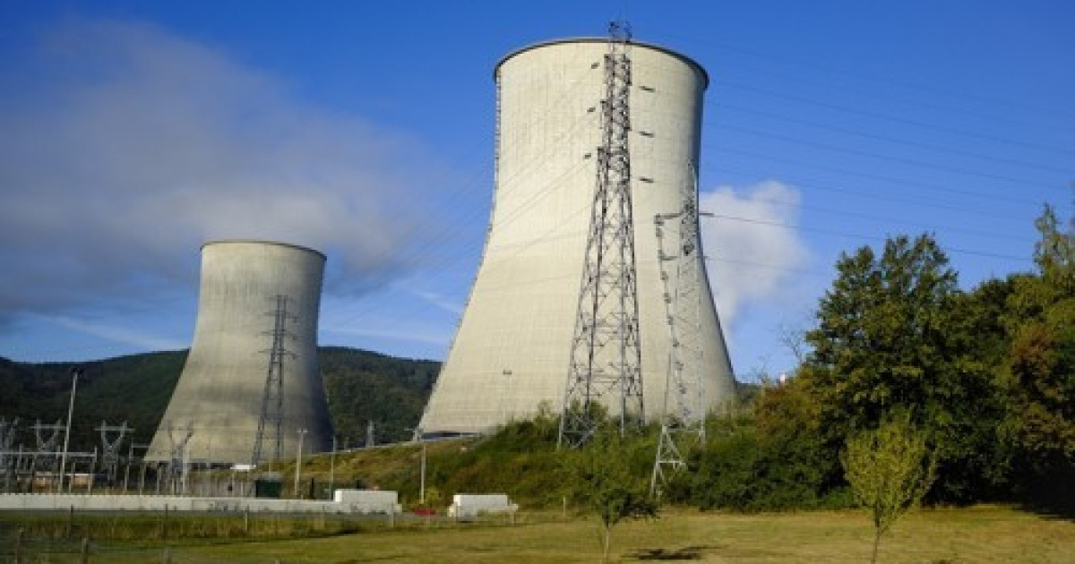FRANCE ENERGY NUCLEAR POWER PLANT
