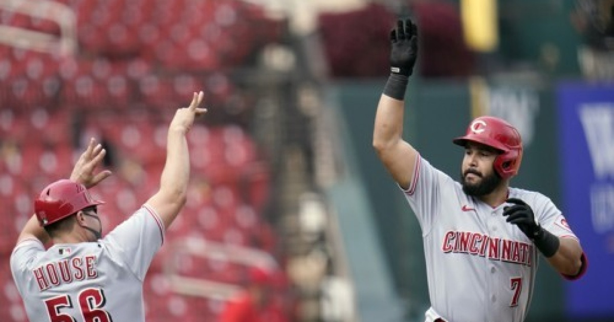 Reds Cardinals Baseball