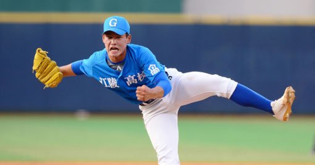 강릉고 김진욱, 1라운드 1순위 롯데 지명 [2021 KBO 2차 신인 드래프트]