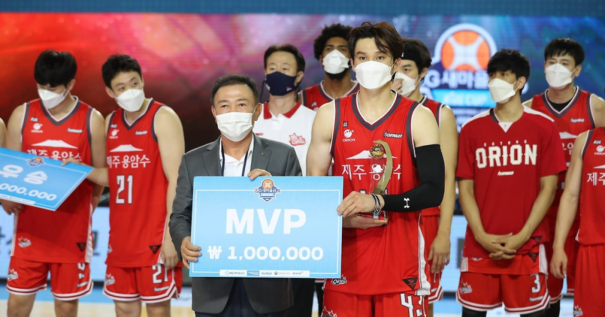 오리온, KBL 컵대회 우승..이대성 MVP