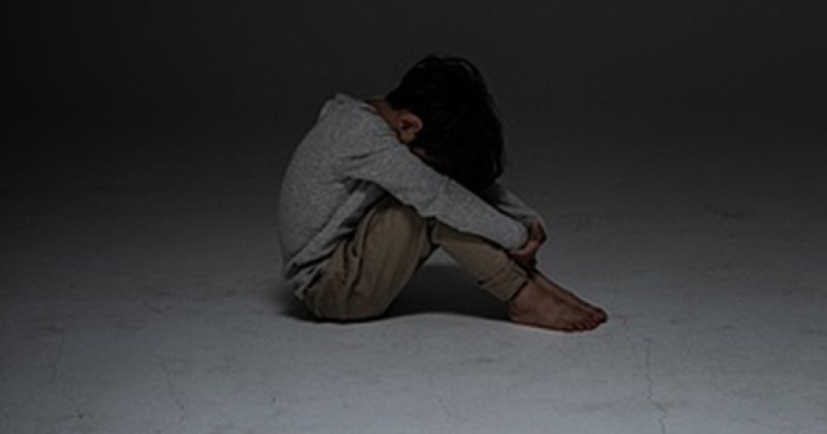 3살 아들 장기파열 될 때까지 때린 베트남 엄마 구속 19세 동거남도 공범 혐의
