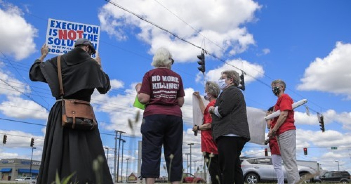 (FILE) USA PUNISHMENT FEDERAL EXECUTIONS RESUME