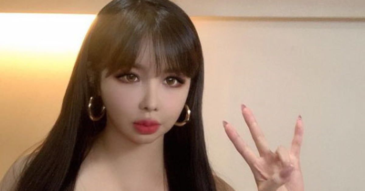 박봄 "11kg 감량, 아직 다이어트 중"..2NE1 리즈 시절 되찾을까 [종합]