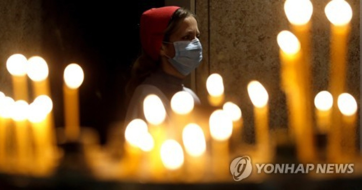 BOSNIA RELIGION BELIEF ORTHODOX CHRISTMAS