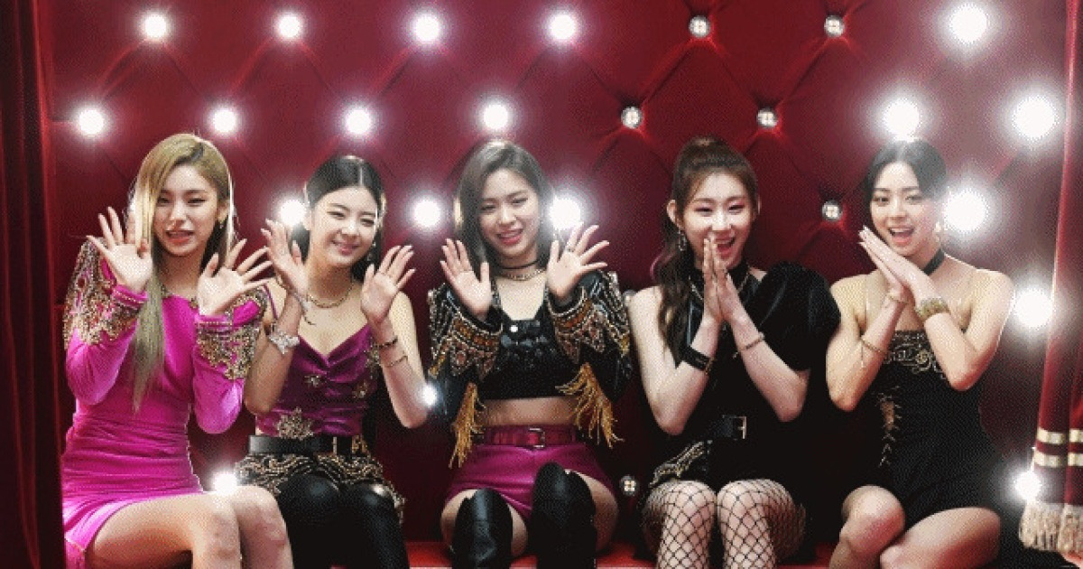 [TF움짤뉴스] ITZY, 청량감 넘치는 'TMA 인터뷰' B컷 공개