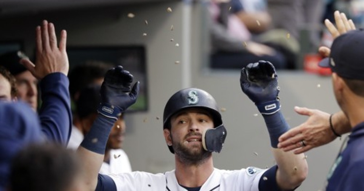 Mariners Haniger Baseball