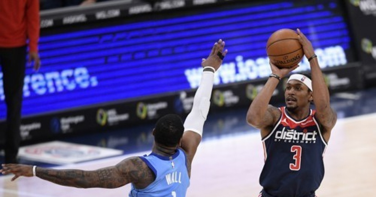 [NBA] '37점 폭격' 브래들리 빌 앞세운 워싱턴, 휴스턴 잡고 2연승 질주