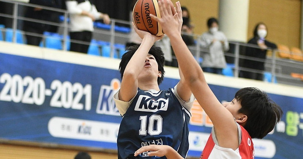[JB화보] KBL 유소년클럽 농구대회 IN 양구, U12 SK 와 KCC 의 경기 화보