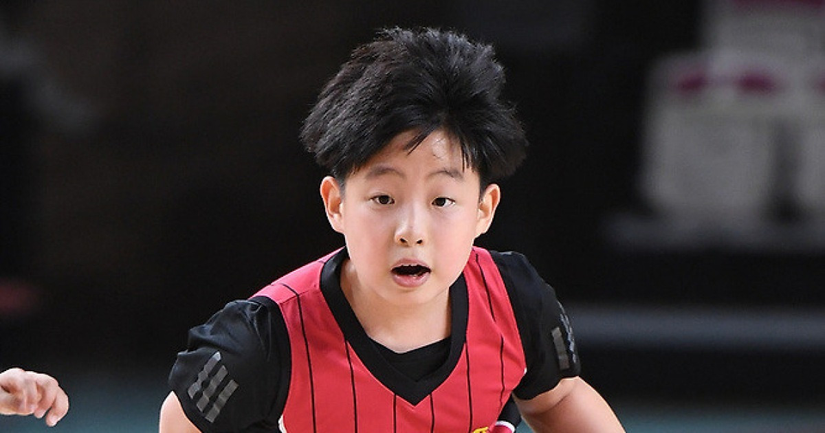 [JB포토] U10 LG 김준우 '돌파다'