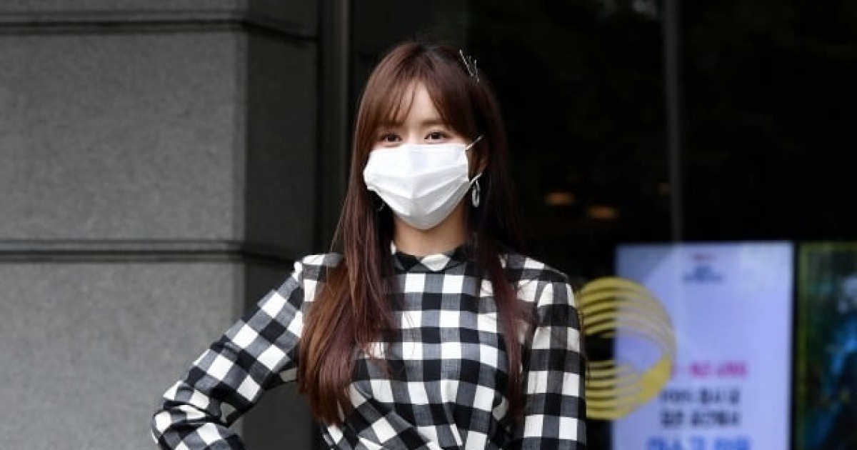 "163cm 49kg"..한보름, 키·몸무게→명품 S라인 인증