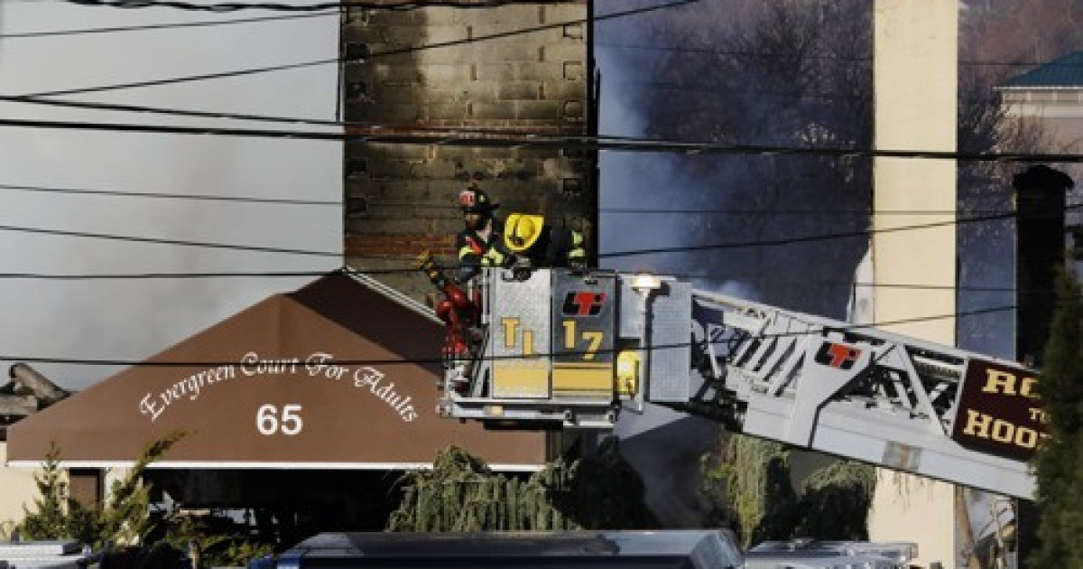 USA NEW YORK SPRING VALLEY FIRE