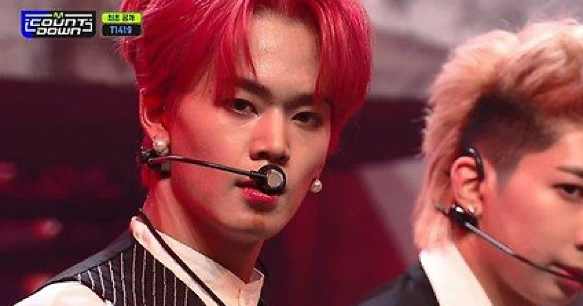 T1419, 'EXIT' 컴백 무대..독보적 카리스마로 '엠카' 장악