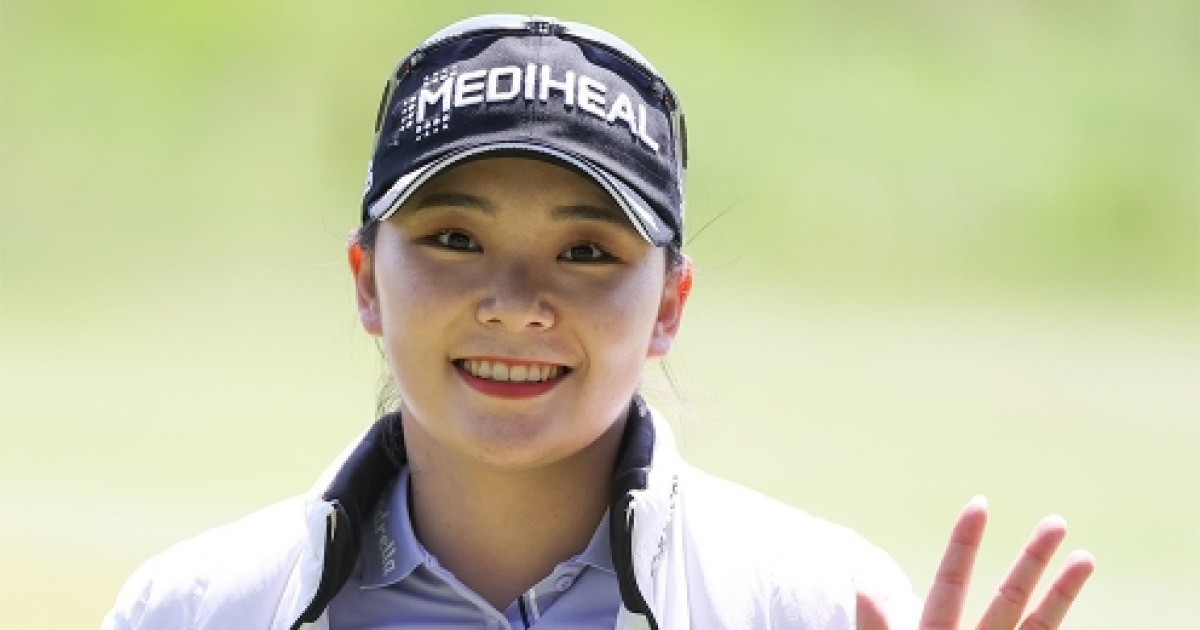 버디 성공 후 기뻐하는 이다연 프로 [KLPGA 롯데렌터카 여자오픈]