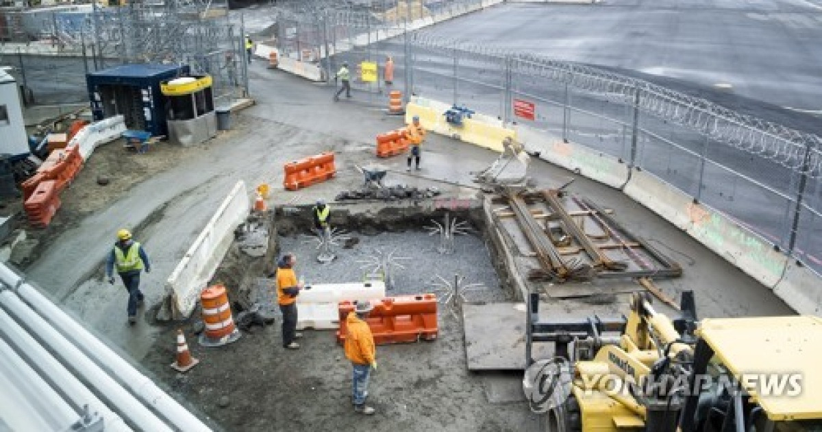 USA NEW YORK INFRASTRUCTURE AIRPORTS