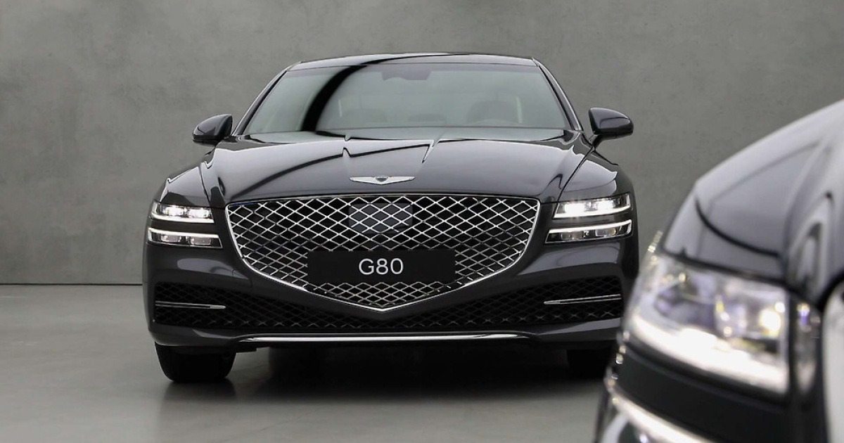 [조간브리핑] 제네시스, 'G80 전기차' 최초 공개..최대 427km 달려