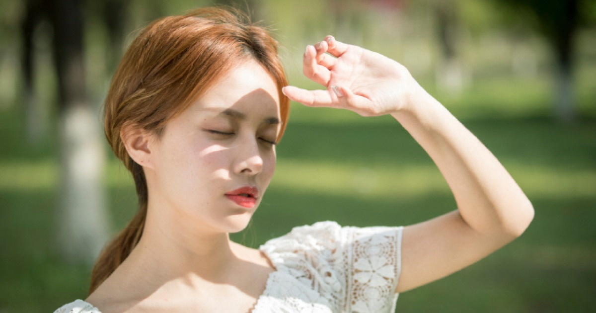 햇볕 많이 쬐면 이 암 위험 줄어든다