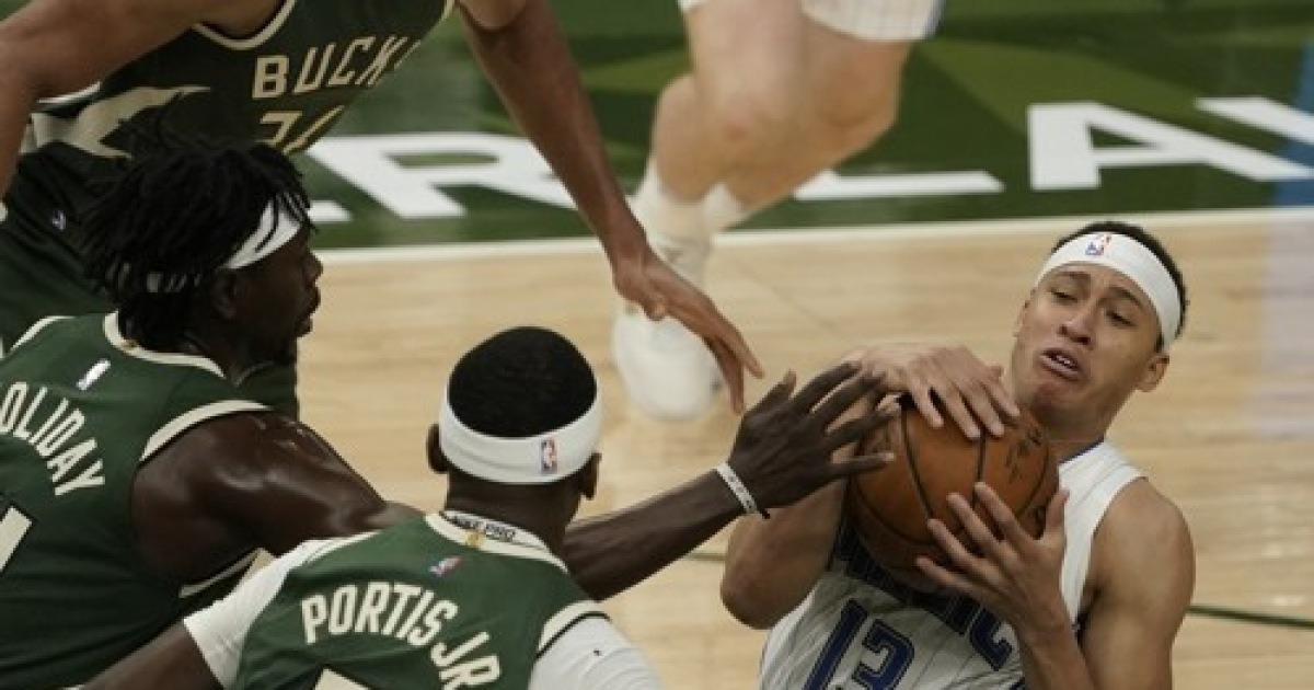 Magic Bucks Basketball