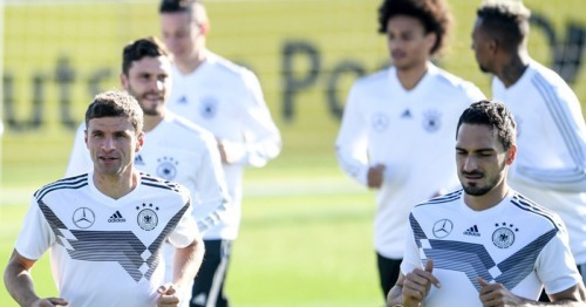 (FILE) GERMANY SOCCER GERMAN NATIONAL TEAM