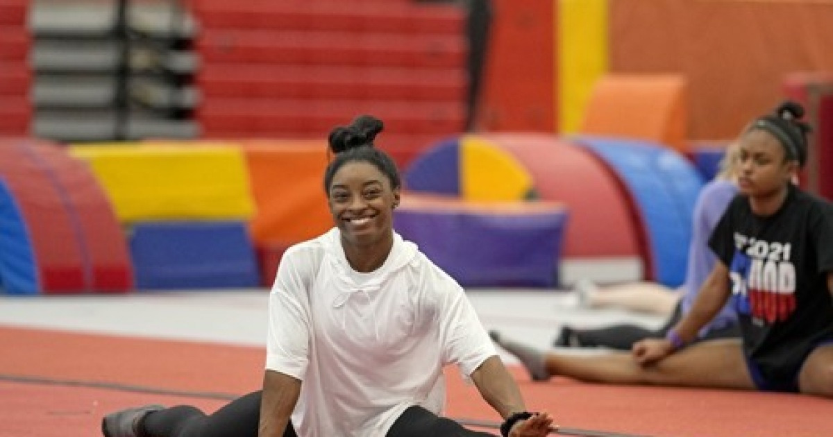 Simone Swan Song Gymnastics