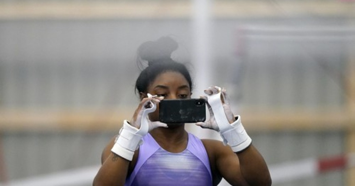 Simone Swan Song Gymnastics