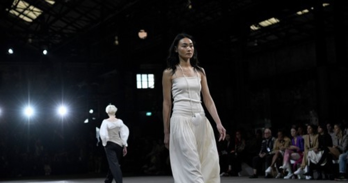 AUSTRALIA FASHION WEEK 2021