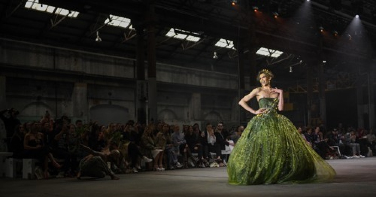 AUSTRALIA FASHION WEEK 2021