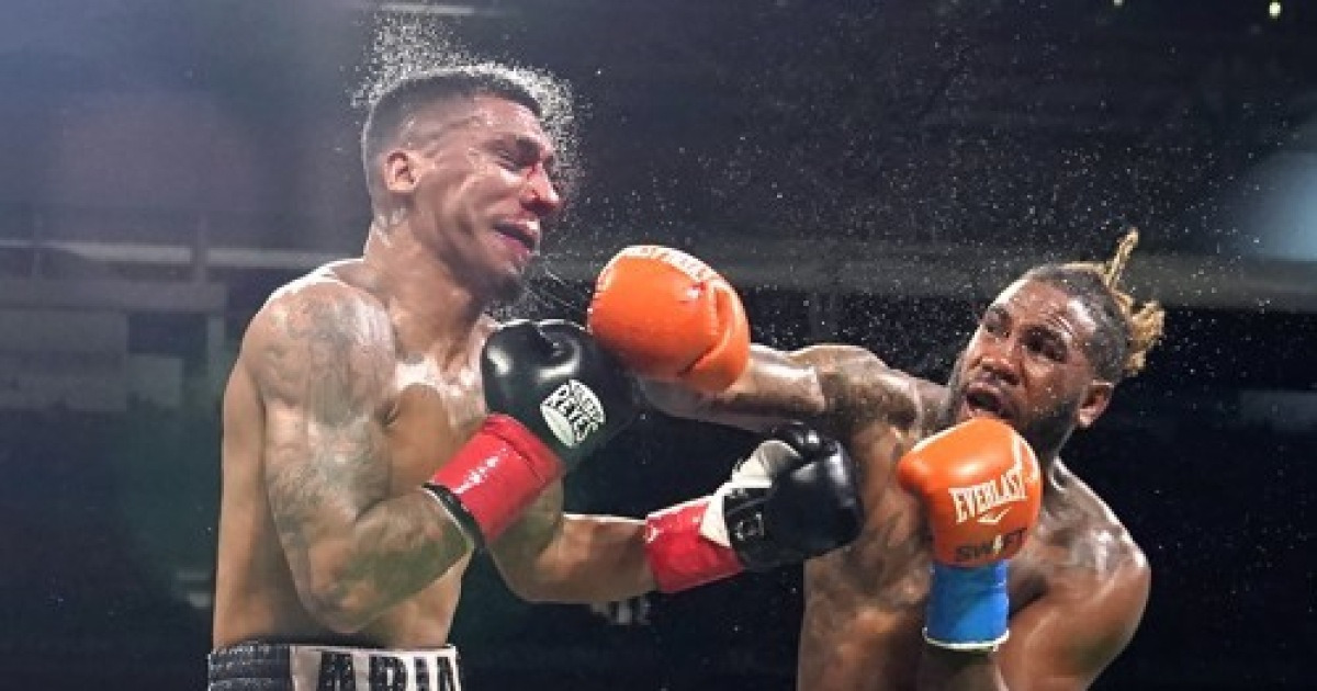 APTOPIX Hurd Arias Boxing