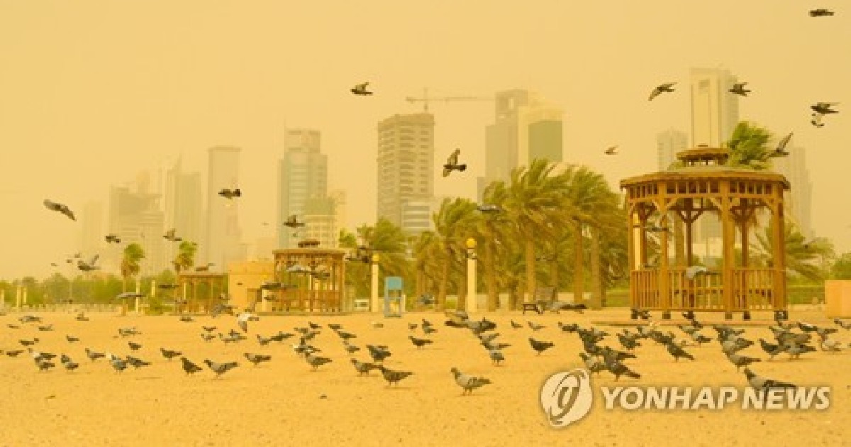 KUWAIT WEATHER DUST STORM