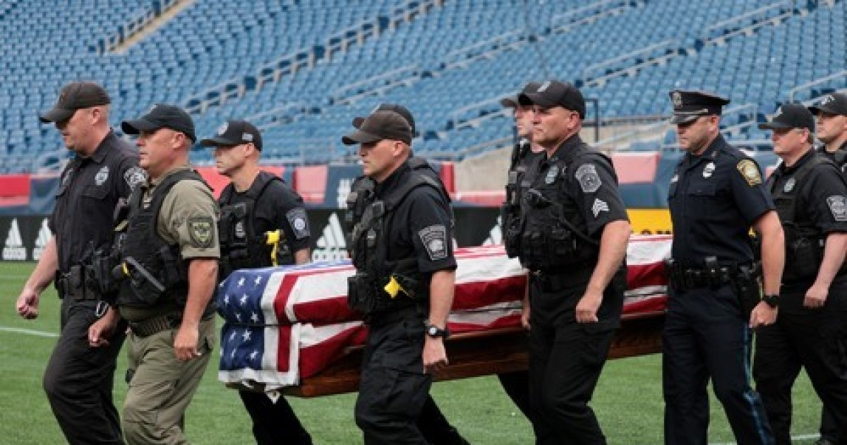 USA POLICE DOG FUNERAL