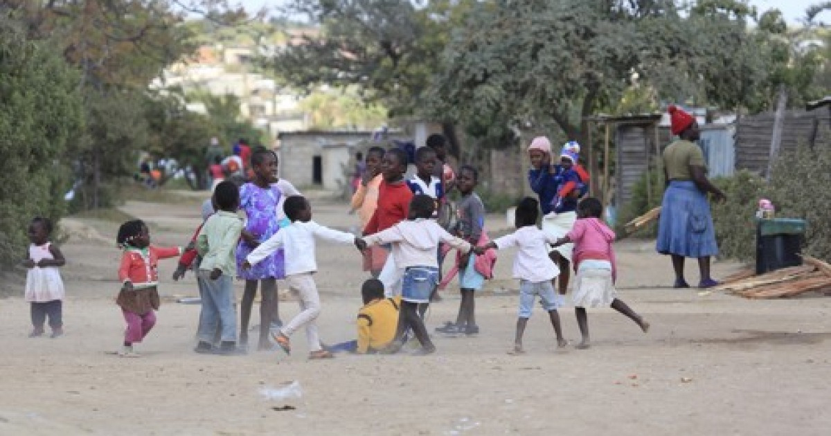 ZIMBABWE PANDEMIC POVERTY