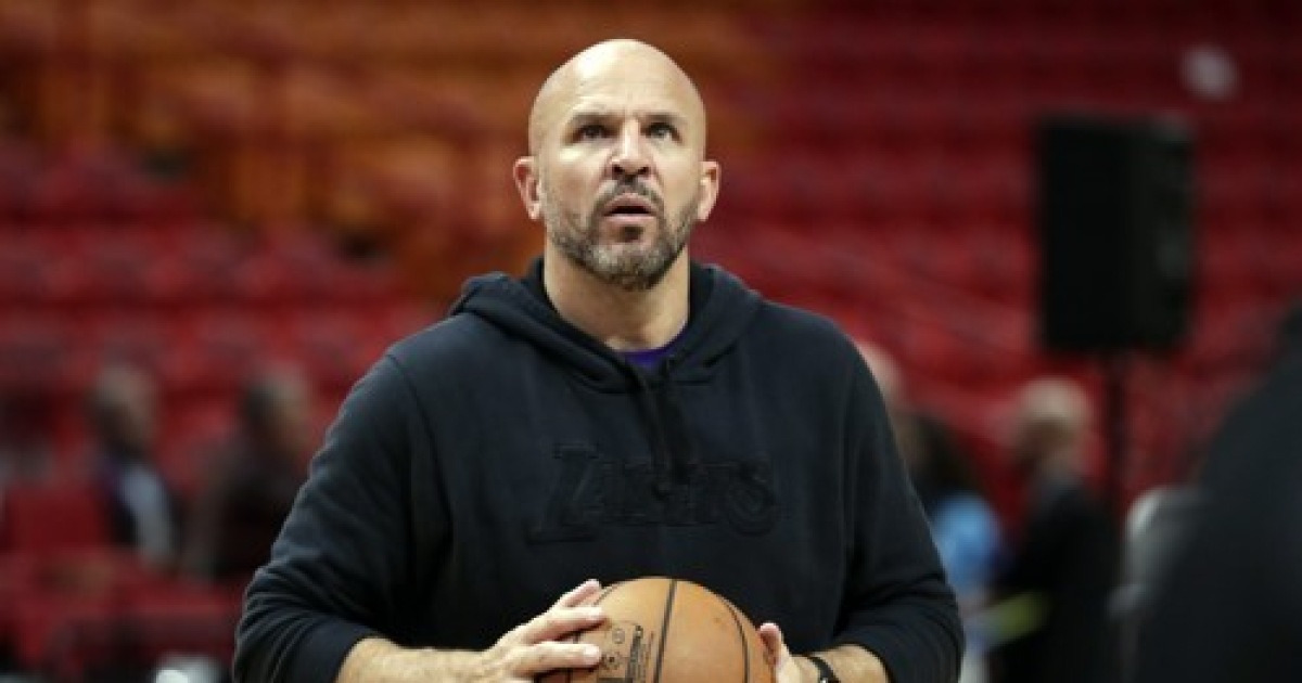 Mavericks Kidd Basketball