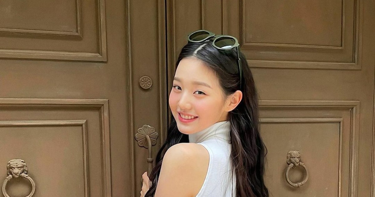 171cm 48kg 세상 혼자 사는 우월한 DNA를 가진 올해 18세 여자 연예인 | 키노라이츠