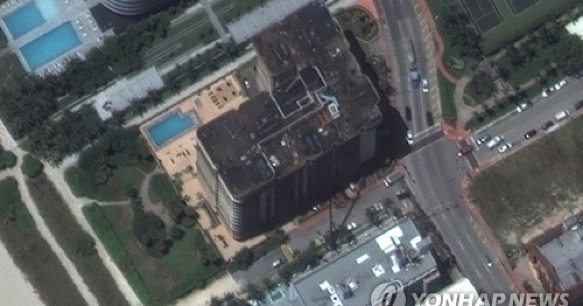 SPACE USA FLORIDA BUILDING COLLAPSE