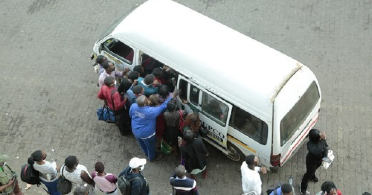 ZIMBABWE PANDEMIC COMMUTERS TRANSPORT