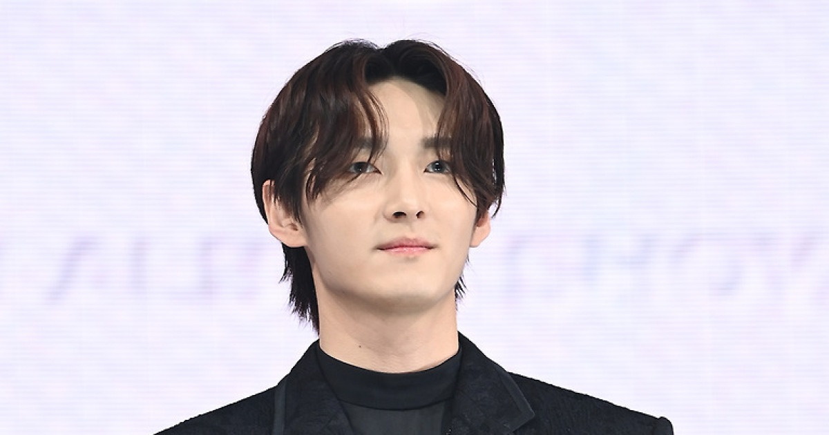 SF9 주호 '수줍게 엄지척'[엑's HD포토]