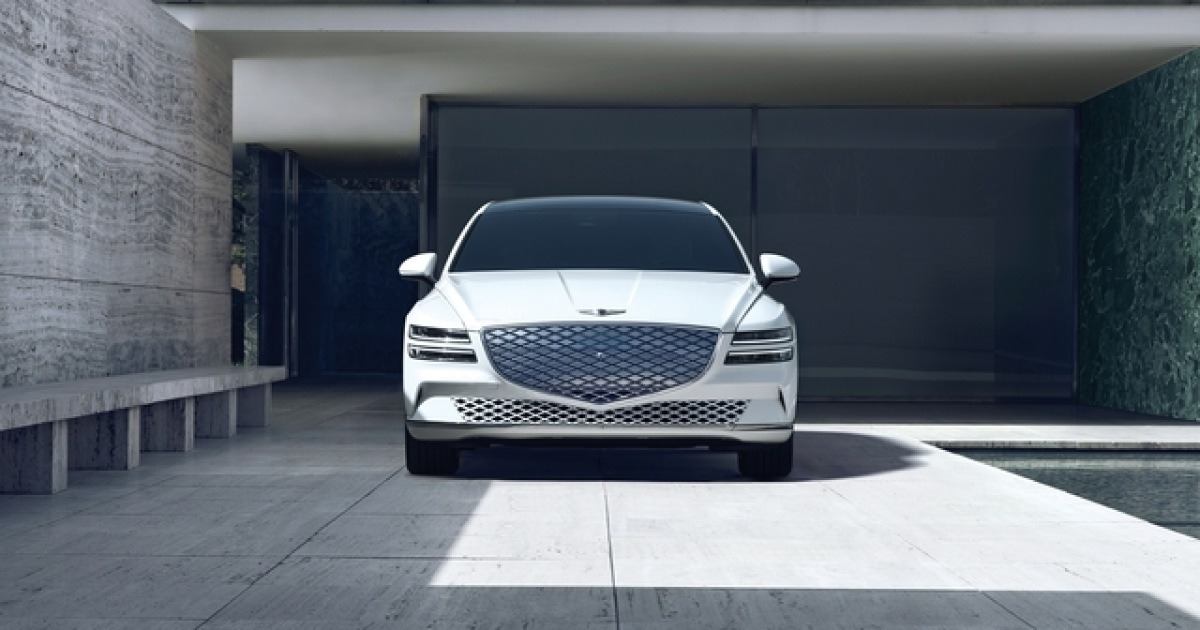 제네시스 최초 전기차 'G80' 출시..주행거리 427km·제로백 4.9초