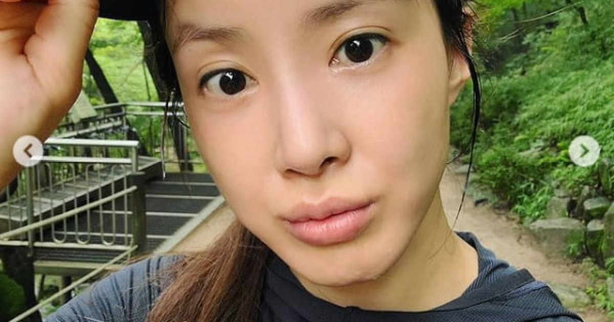 '169cm·48kg'이시영, 등산 중 민낯에도 청초한 미모[TEN★]