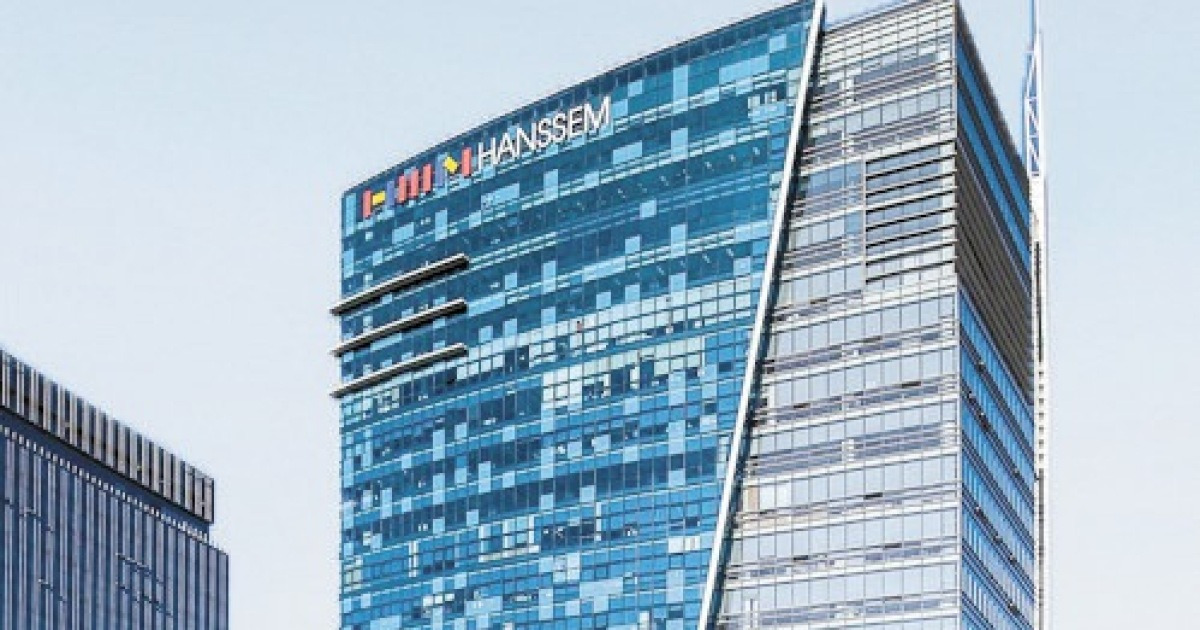 IMM agrees to buy an estimated 30 percent of Hanssem