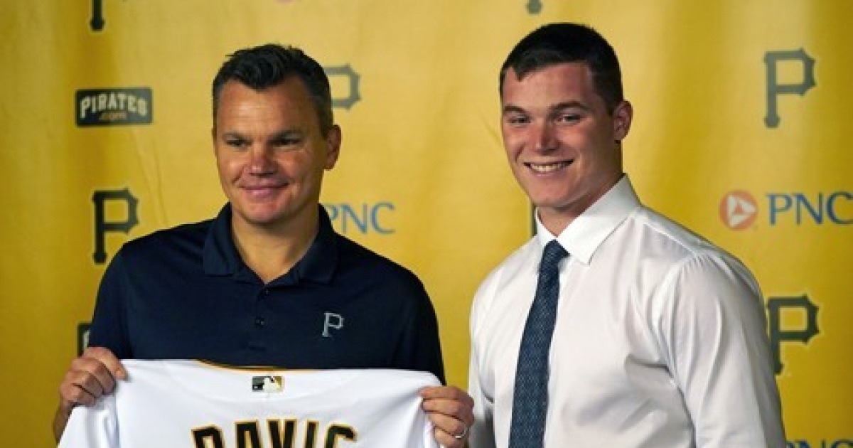 Pirates Davis Baseball