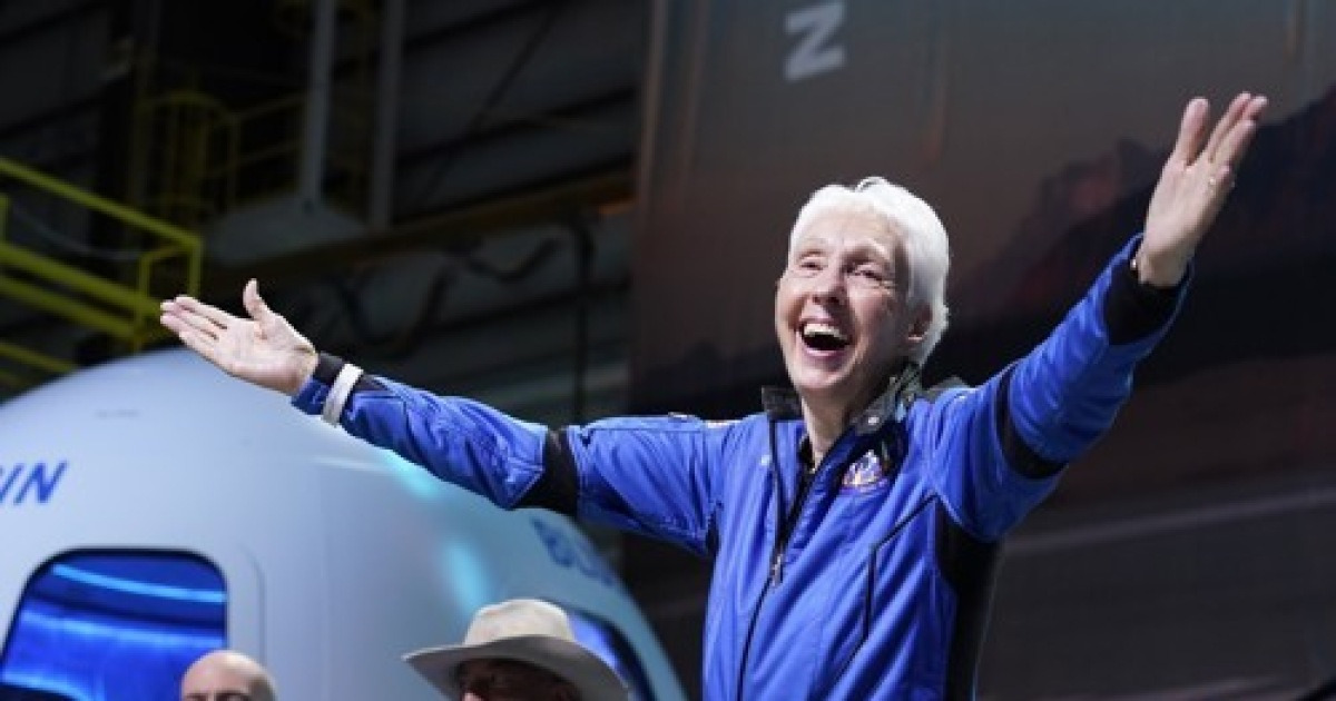Blue Origin Bezos