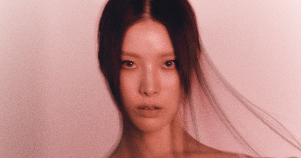 Singer Lim Kim to release new song 'Falling' at 6 p.m.