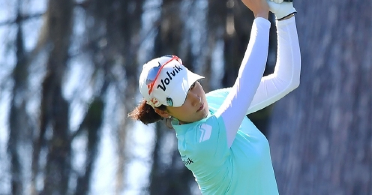 최운정, ISPS한다 월드 인터내셔널 2R 공동2위..곽민서 6위 [LPGA]